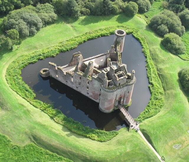 Clan Tale: The Maxwells and Caerlaverock Castle | ScotlandShop