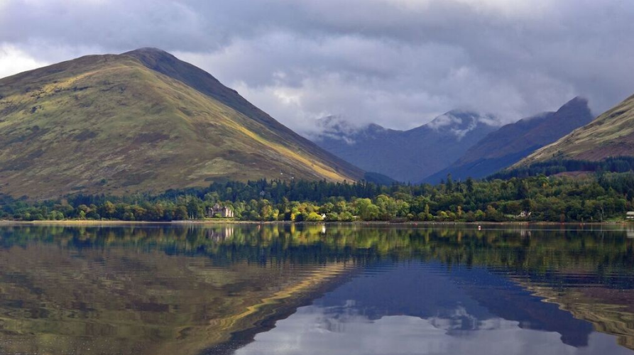 Clan of the Month - Clan MacLachlan | ScotlandShop