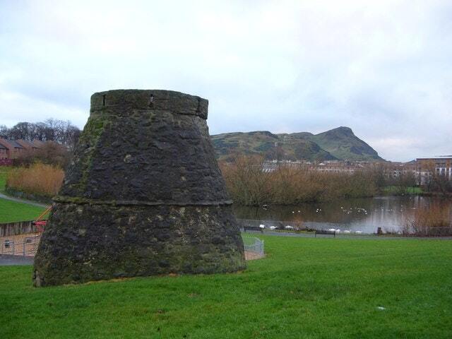 The Castles of Clan Logan | ScotlandShop