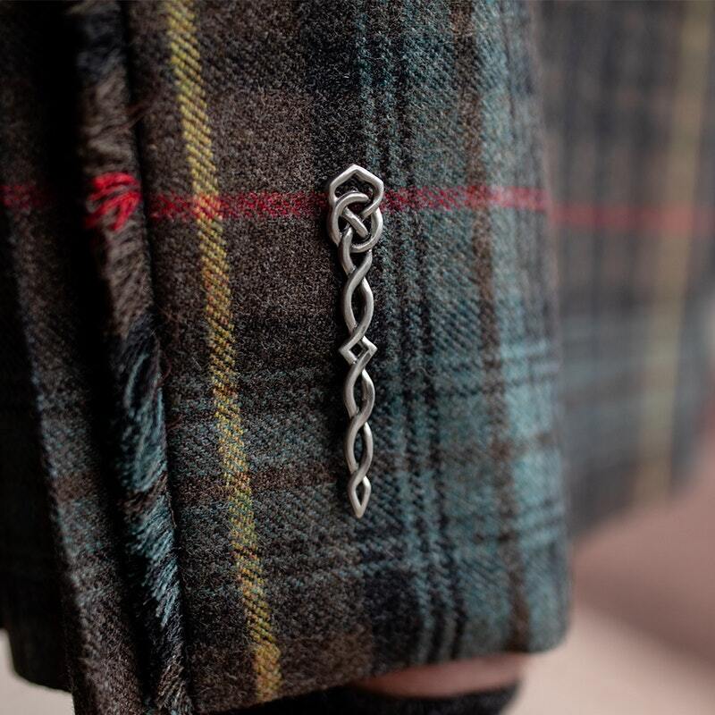 Antique Finish Kilt Pin | Up to 500 Tartans | ScotlandShop
